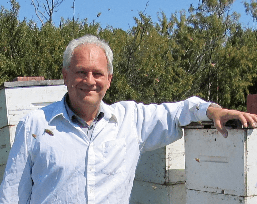 About Ron – About Bees